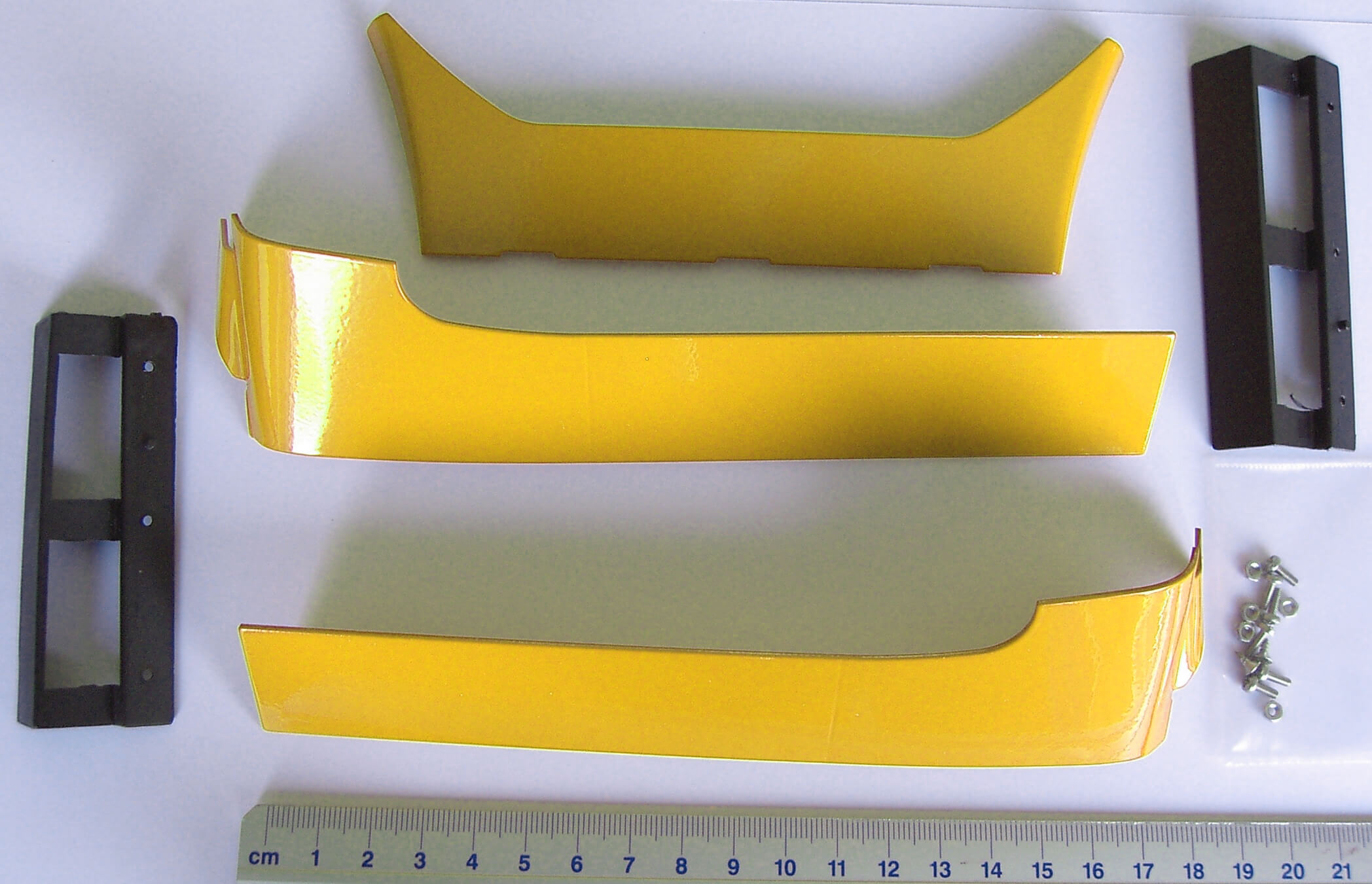 SCANIA roof spoiler+wind deflector TOPLINE, yellow. (828) | 4838