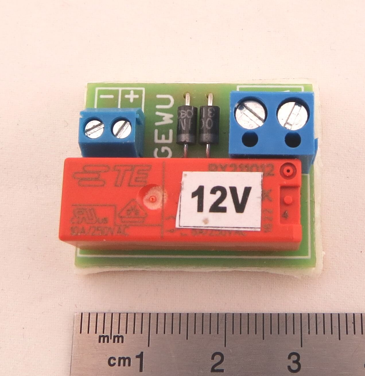 Relay board 8A (12V). | 10677