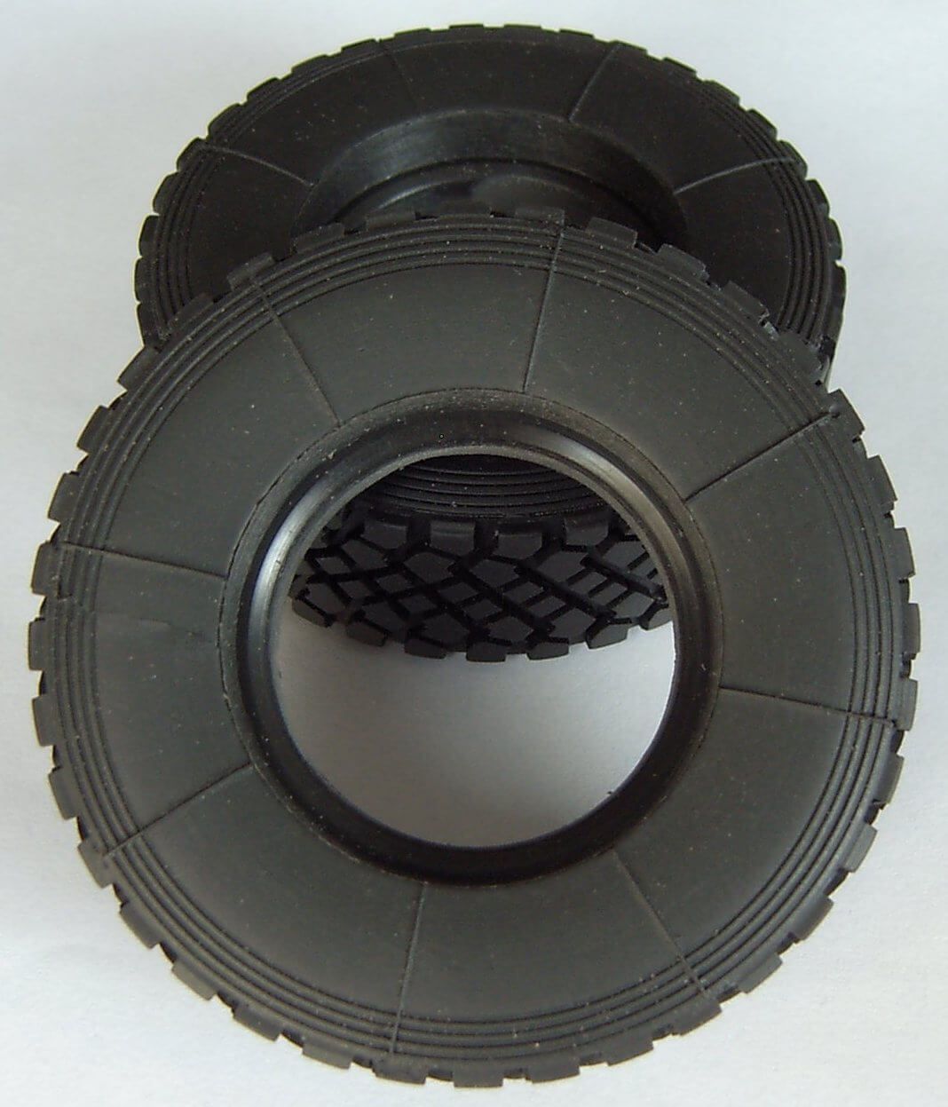 SLT-Reifen Vollmaterial 1:WDC Da=72mm Di=40mm, 25mm | 3806