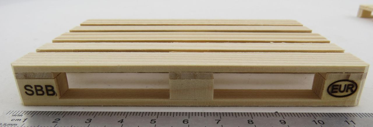 1 new/unused SBB Euro pallet in scale 1:10. With license | 11451