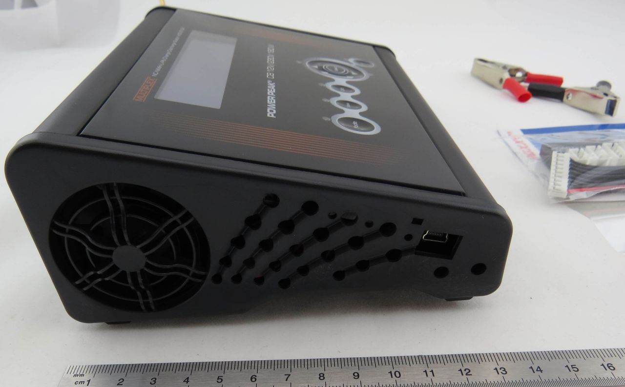 Chargeur POWER-PEAK C8 (multiplex). Borne de recharge pour ordinateur ...